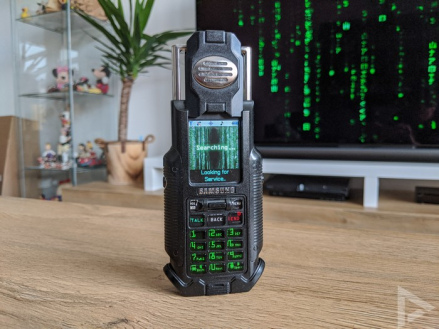 De vergeten (en unieke) telefoon: Samsung SPH-N270 - de Matrix Phone
