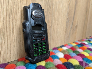 De vergeten (en unieke) telefoon: Samsung SPH-N270 - de Matrix Phone