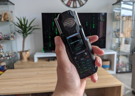 De vergeten (en unieke) telefoon: Samsung SPH-N270 - de Matrix Phone