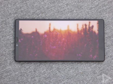 Carbon 1 MK II review: ‘s werelds eerste smartphone van koolstofvezel