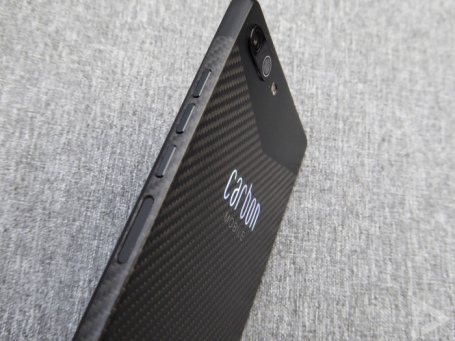 Carbon 1 MK II review: ‘s werelds eerste smartphone van koolstofvezel