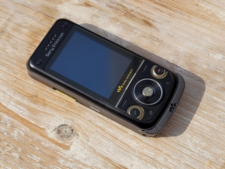 De vergeten telefoon: Sony Ericsson W760