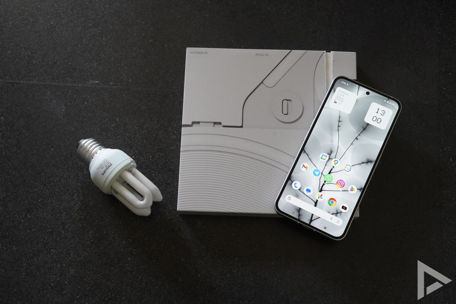 Nothing Phone 2 review: lichtgevende smartphone trekt positief de aandacht
