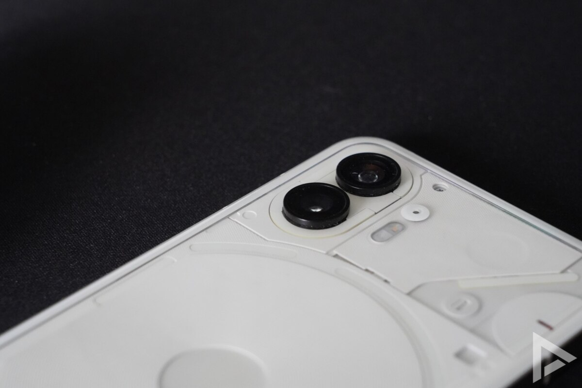 Nothing Phone 2 review: lichtgevende smartphone trekt positief de aandacht